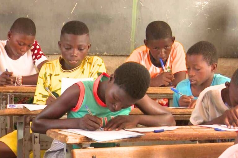 Examens scolaires : Les épreuves du CEP 2025 officiellement lancées ...